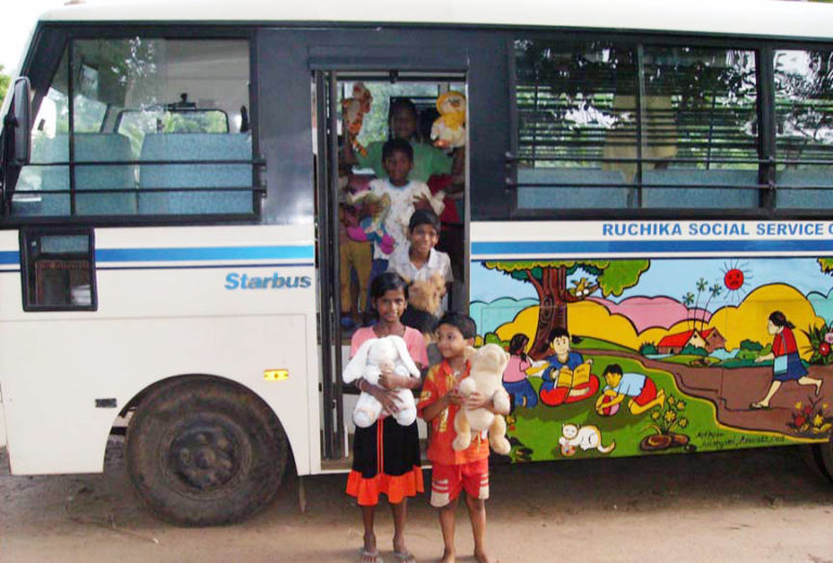 Mobile Toy Library – Ruchika Social Services Organization